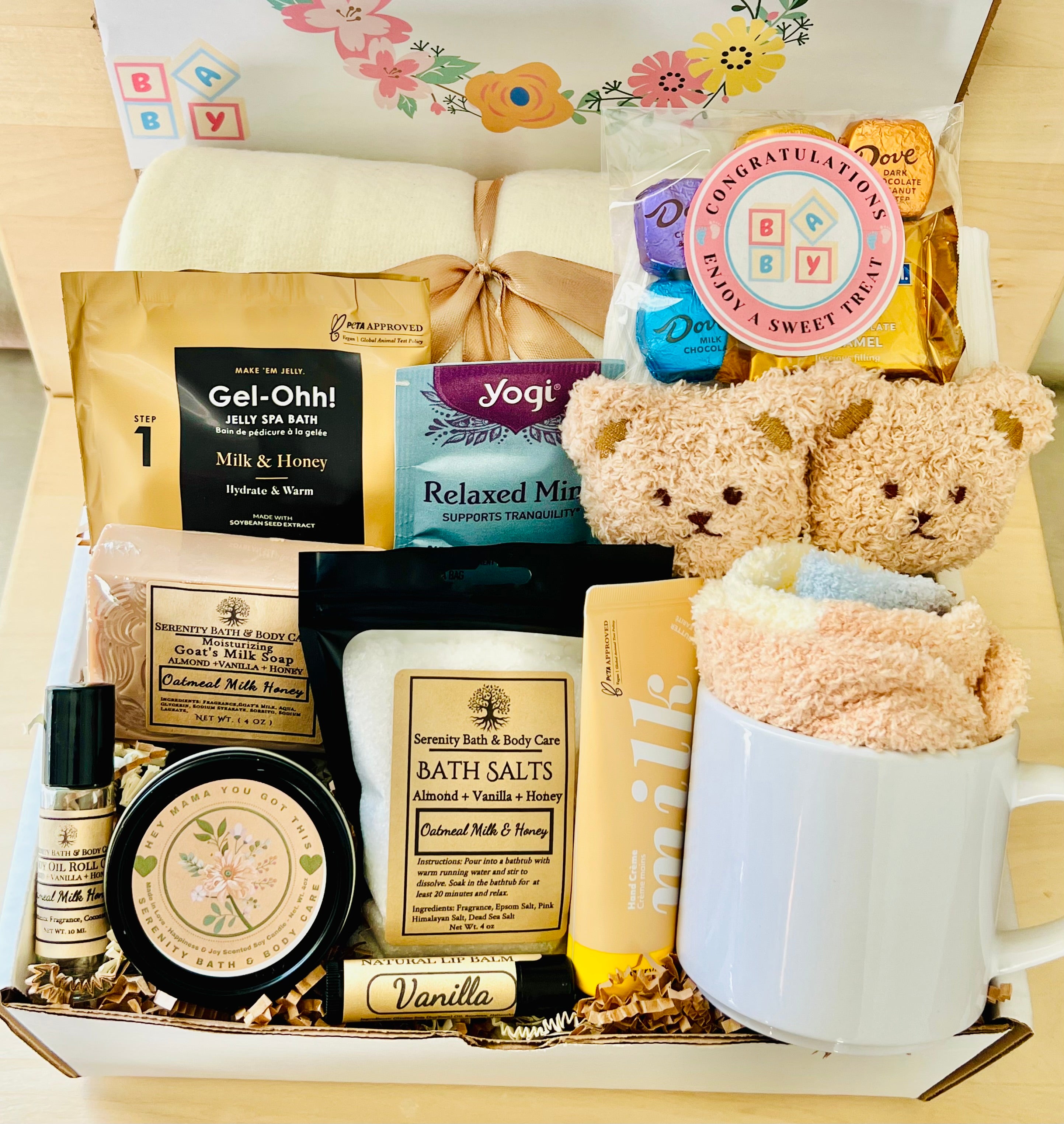 New Mom Gift Box, New Mom Care Package, New Mom & Baby Gift Set, Pregn ...